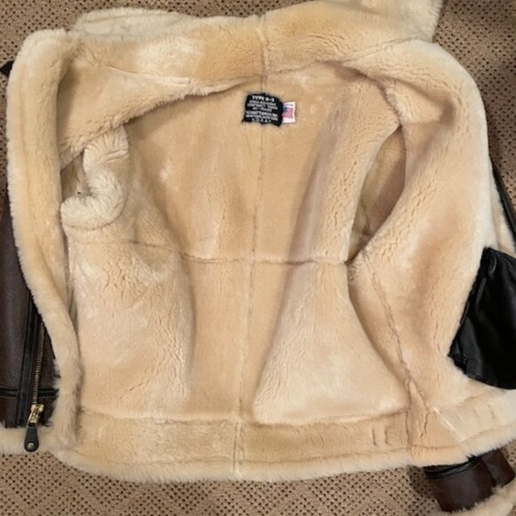 Schott NYC | Jackets & Coats | Mens Schott Classic B3 Sheepskin Leather Bomber | Poshmark